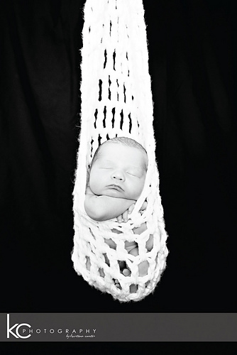 Ravelry: Fast and Easy Hanging Pod pattern by Cyprianne Nolan