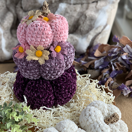 Ravelry: Chunky Pumpkin pattern by Cyprianne Nolan