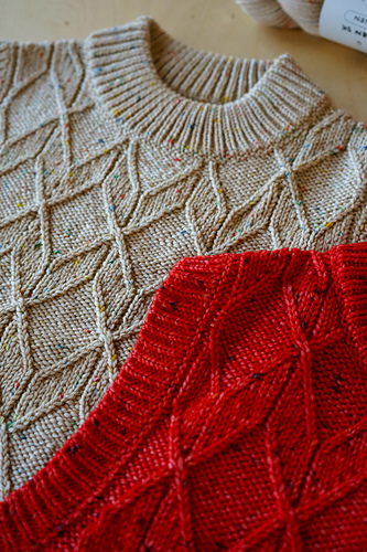 Ravelry: Harlequin Stitch Slipover Vest pattern by Lindsay Degen