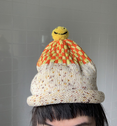 Ravelry: CHECKERED HAPPY HAT pattern by Lindsay Degen