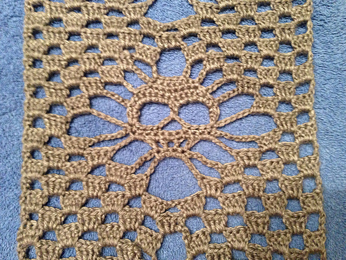 Ravelry: Narrow Crochet Skull Scarf pattern by Karin Kaufmann