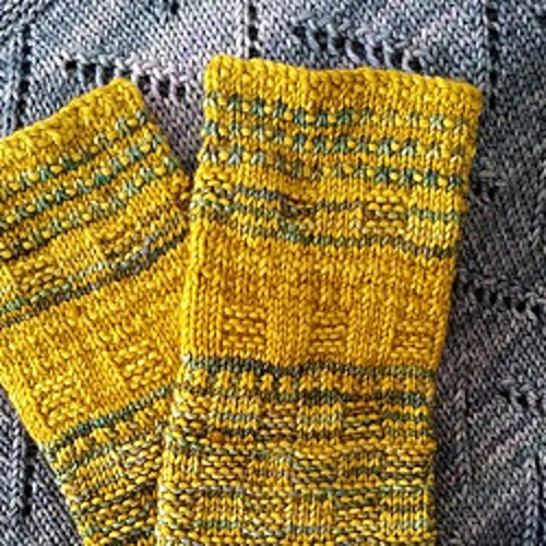 Ravelry: DK Firefly pattern by DK DydeeKnits/ DK Knitwear