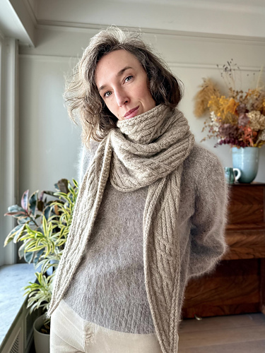 Ravelry: Twisted Twines Shawl pattern by Dorothy Offeciers