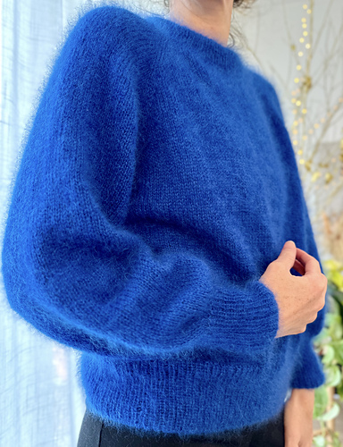 Ravelry: Grace Sweater pattern by Dorothy Offeciers