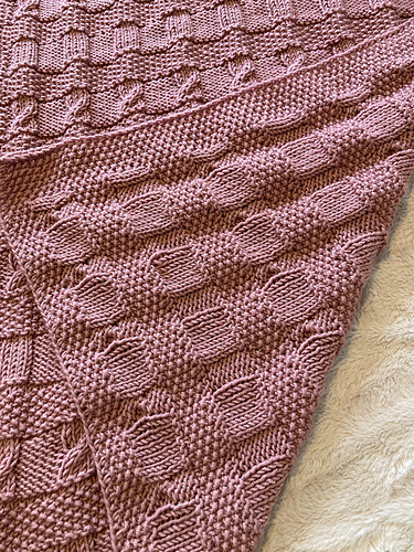 Ravelry: Ember Baby Blanket pattern by Daisy Gray Knits