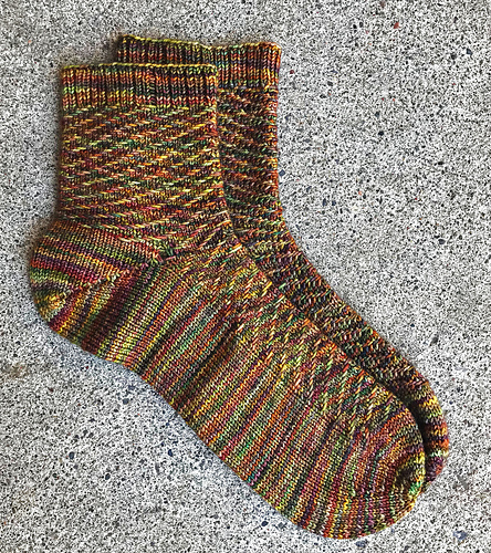 Ravelry: Flectere pattern by Dana Gervais