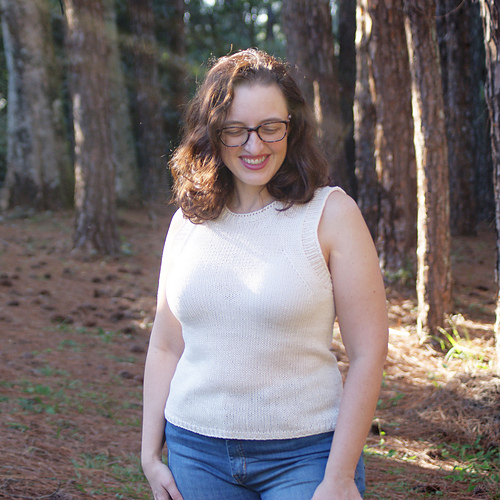 Ravelry: Loulou pattern by Dani Gherardi