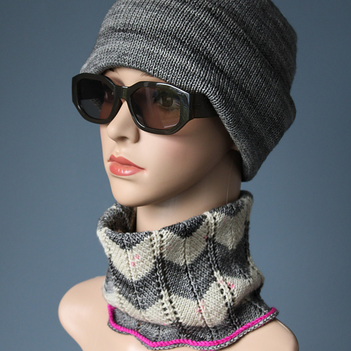 Ravelry: Boho Loop pattern by Daniela Mühlbauer