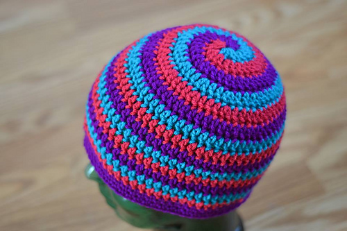 Ravelry: Helix Hat pattern by Danyel Pink
