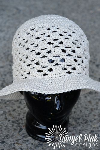 Ravelry: Lady Mary Sun Hat pattern by Danyel Pink