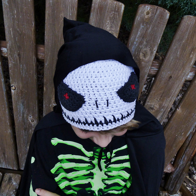 Ravelry: DarleenHopkins' Smiling Joe, Skull Hat