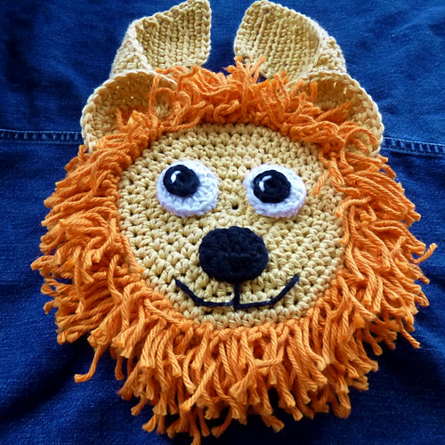 Ravelry: Loveable Lion Drool Spit Bib pattern by Darleen Hopkins