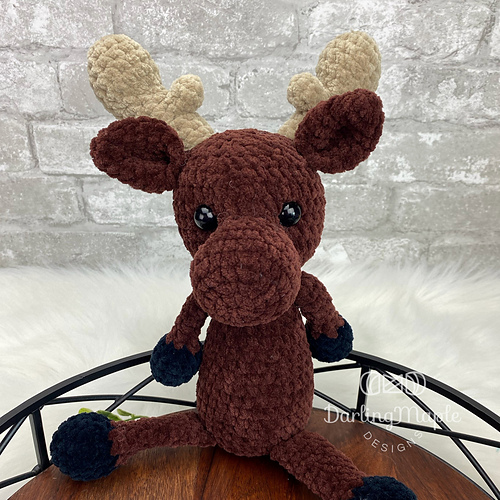 Ravelry: Flip Flop Moose pattern by Darling Maple Designs