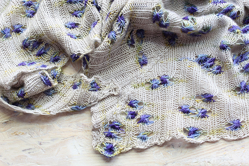 My New Shawl Using The Assigned Pooling Technique : r/knitting