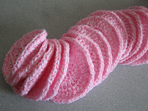 Ravelry: Curly Scarf #80443AD pattern by Lion Brand Yarn