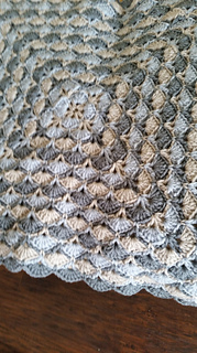Ravelry: Dazzlingpussycat's Beautiful shells blanket