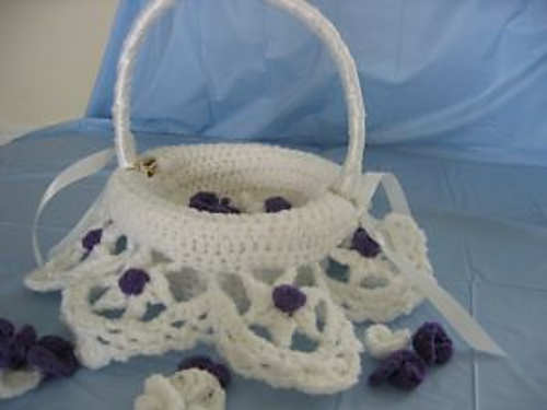Ravelry: Flower Girl Basket Insert pattern by Donna Collinsworth