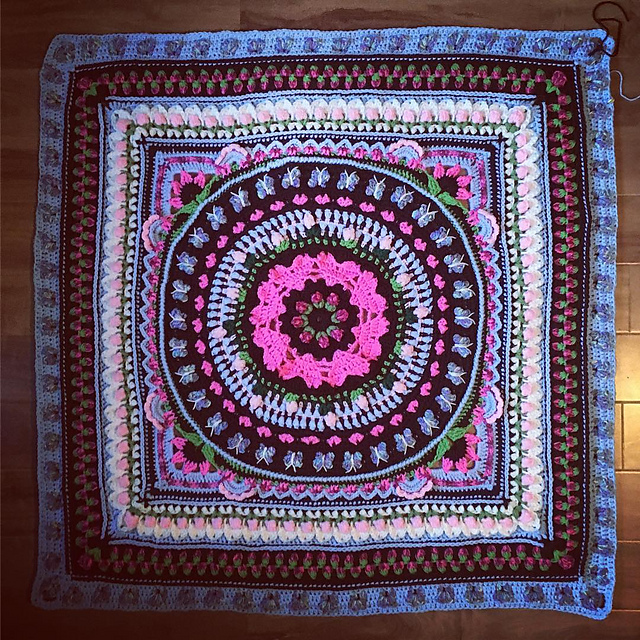 Ravelry: DearestDebi's Lydia's Lovely Mandala Afghan
