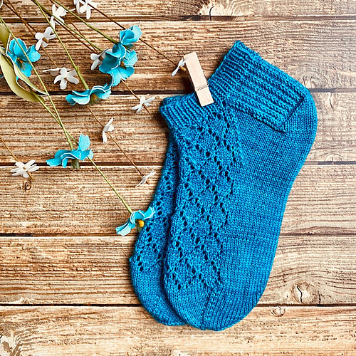 Ravelry: Feeling Like a Diamond Sock pattern by Knit On Designs Ravelry ...