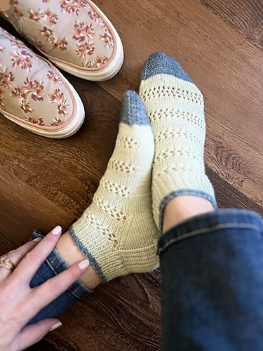 Ravelry: The Florence Socks pattern by Knit On Designs by Deb Buckingham