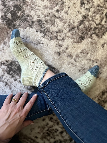 Ravelry: The Florence Socks pattern by Knit On Designs Ravelry Store