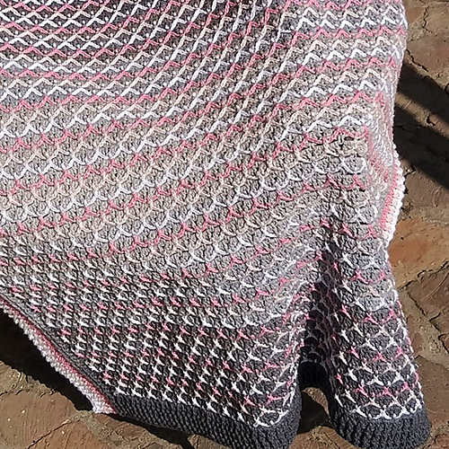 Ravelry: Winter Solstice Throw pattern by Debbie Hemsley Kaltenbrunn
