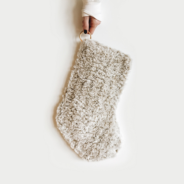 Ravelry: The Lapè Stocking pattern by DeBrosse