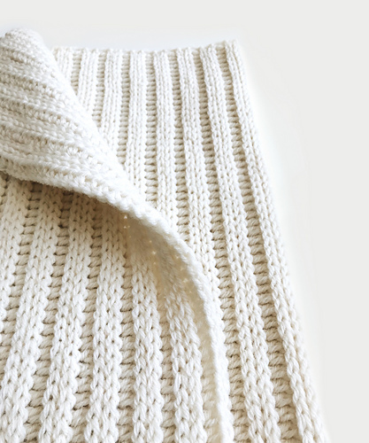 Ravelry: The Striye Throw pattern by DeBrosse