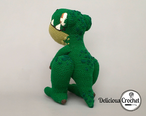 Ravelry: T-Rex pattern by Paola Navarro