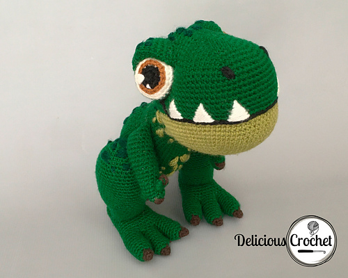 Ravelry: T-Rex pattern by Paola Navarro