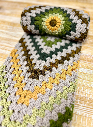 Ravelry: Kiara Scarf pattern by Deni Sharpe