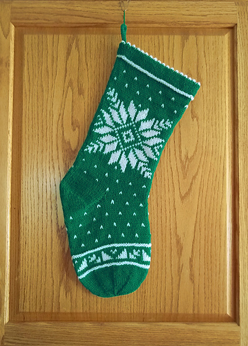 Ravelry: Winter Green Snowflake Stocking pattern by Denise Balvanz