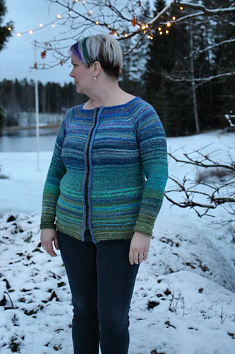 Ravelry: Less is More pattern by Amy King