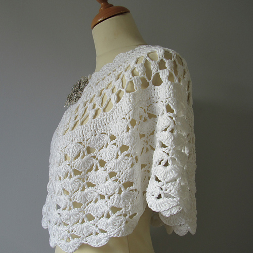 Ravelry: Wedding Cape pattern by Sonya Gibbons