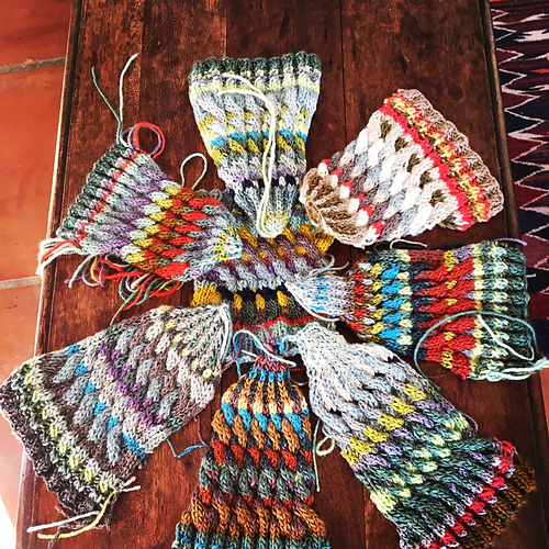 Ravelry: Dora pattern by Di Gilpin