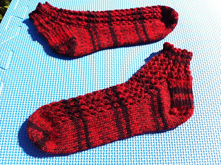 Ravelry: Diana00's Lacy Ribs Socks