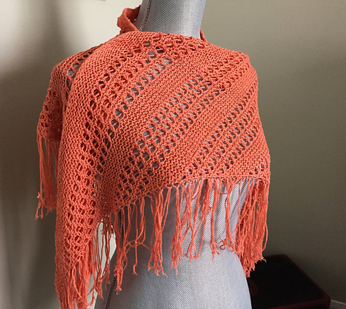 Ravelry: Flirty pattern by Janina Kallio