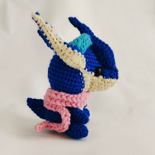 Ravelry: Pokemon Greninja pattern by Emma Briney