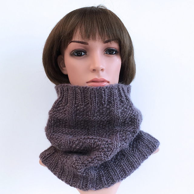 Ravelry: Shaldon Cowl pattern by LJM Designs