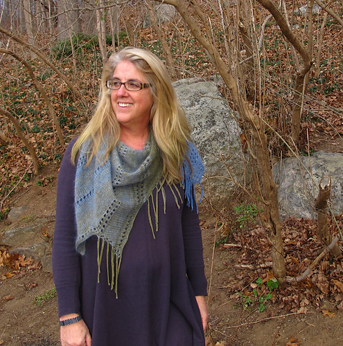 Ravelry: Fringe With Benefits pattern by Mindy Ross