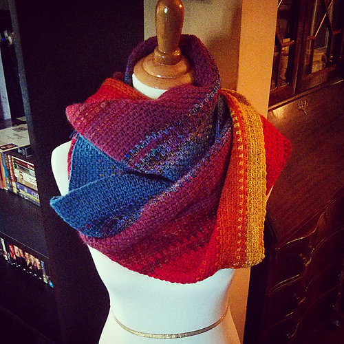 Ravelry: Seven Rings Cowl pattern by Jacquline Rivera