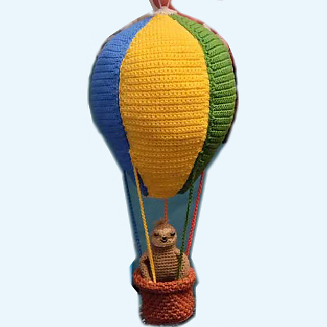 Ravelry: Hot Air Balloon and Sloth pattern by Domiweb - 1 brin 2 fantaisie