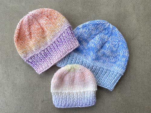 Ravelry: Small Preemie - 2yrs DK Hat pattern by Angela Louise Wood