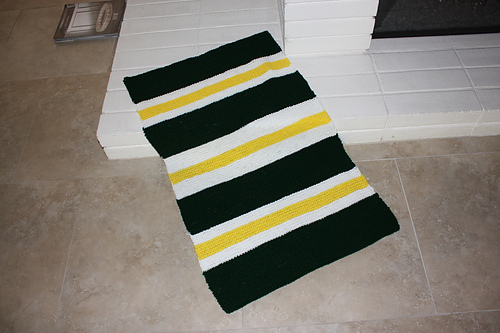 Ravelry: Very Simple Rug pattern by Dooley and Spud
