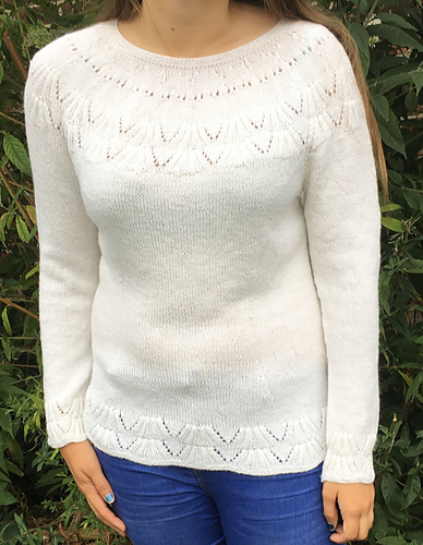 Ravelry: Giliana pattern by Dotty Patterns