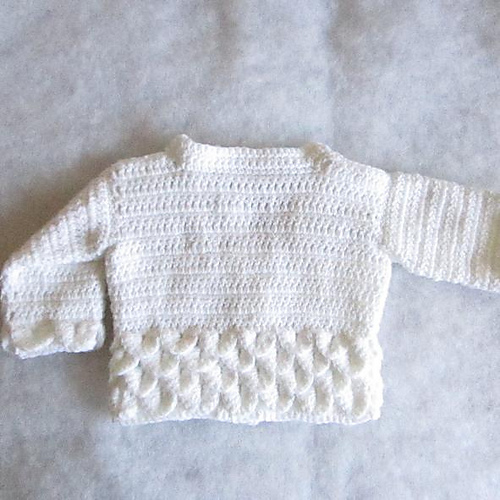 Ravelry: Crocodile Stitch Baby Sweater pattern by Carolyn Wyberg