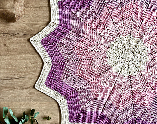 Ravelry: 12 Point Star Blanket pattern by Dreamee Crochet
