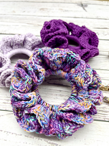 Ravelry: Super Easy Hair Scrunchie pattern by Dreamee Crochet