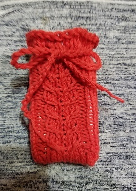 Ravelry: My Undertaker Soap Sack pattern by Rachel Colabello