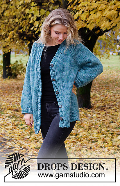 Ravelry: 226-44 Water Point pattern by DROPS design